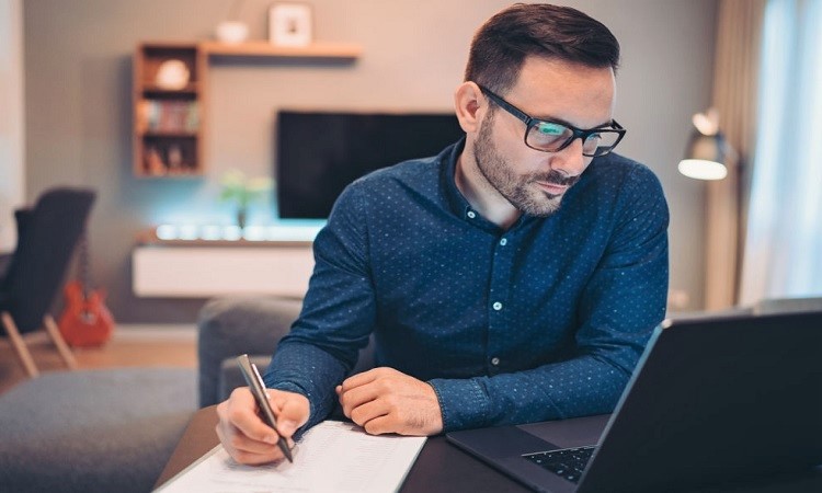 Important Stages Of Getting A Professional Doctorate Degree